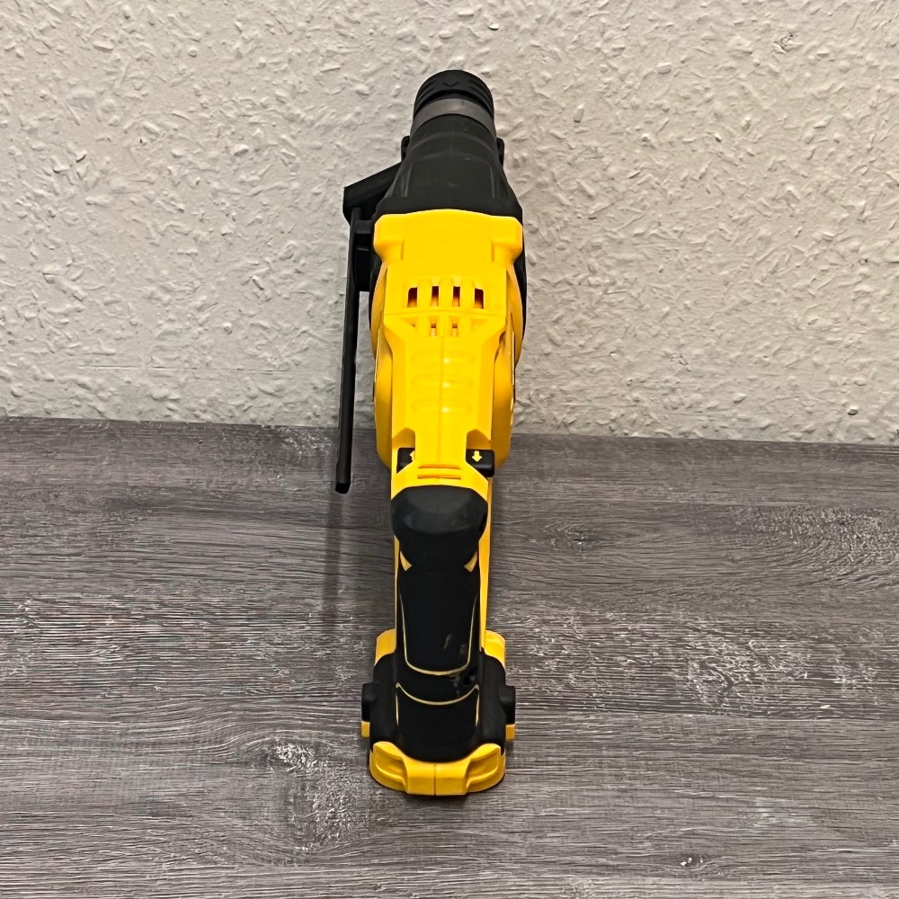 Pre-owned DEWALT DCH133 18V BRUSHLESS HAMMER DRILL - NO BATTERY - Own4Less